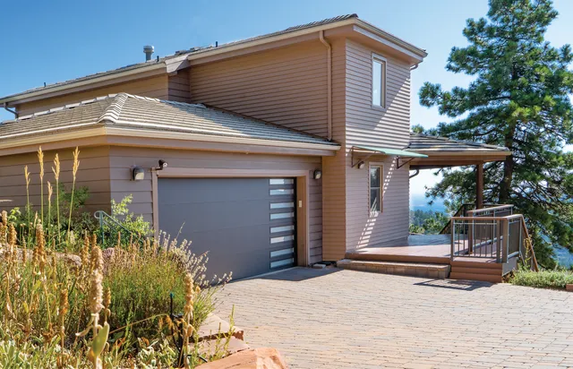 Thermacore | Energy-Efficient Insulated Garage Doors